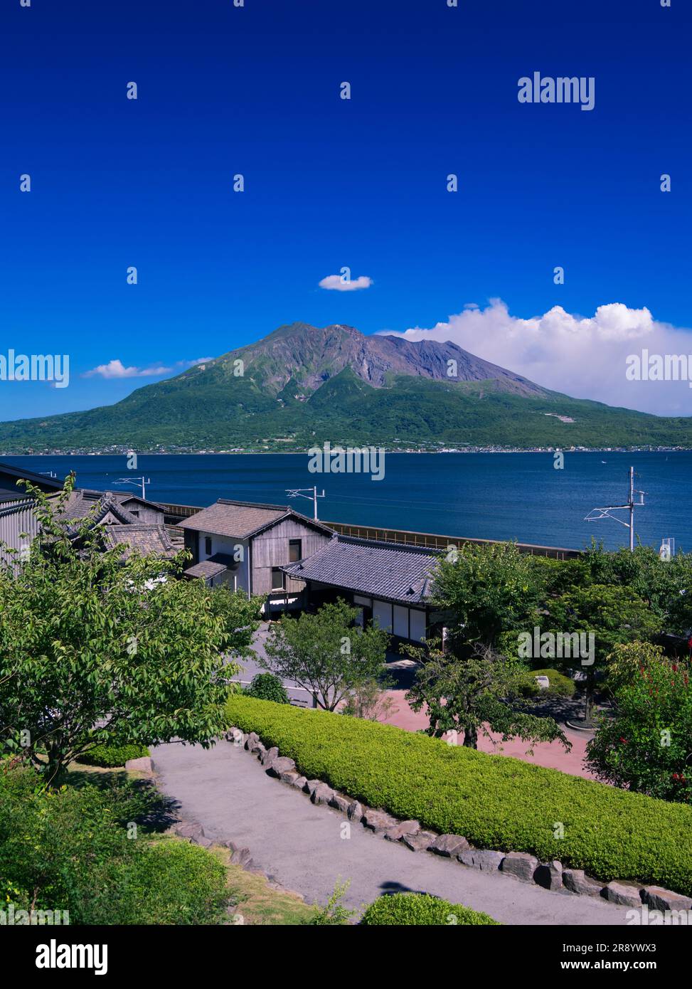 Sengan En (Iso Garden) to Sakura Island Stock Photo - Alamy