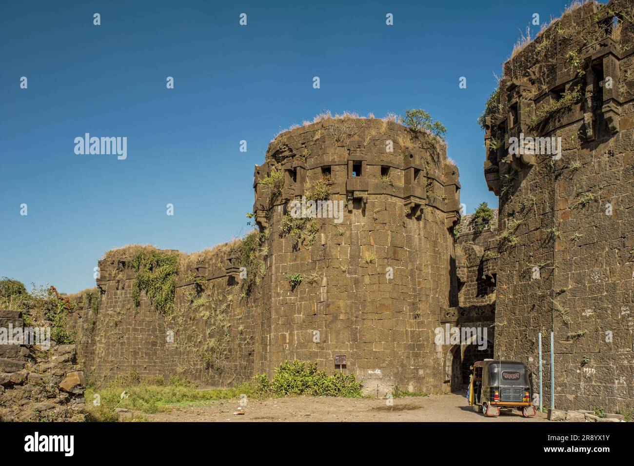 Basalt hill india hi-res stock photography and images - Alamy