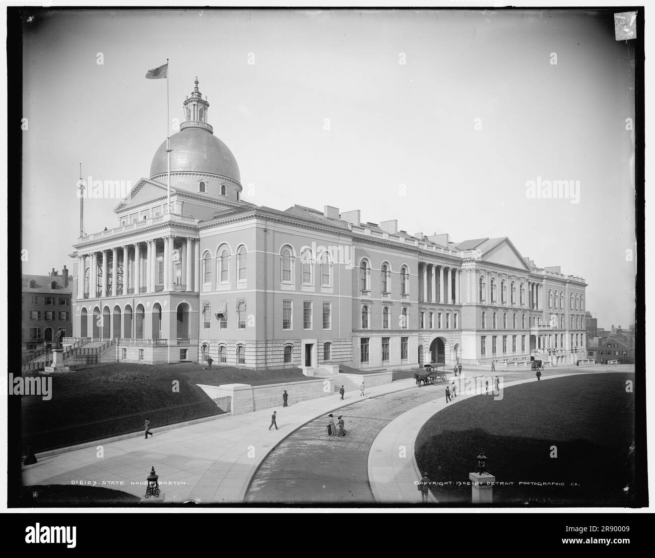 Domed house Black and White Stock Photos & Images - Alamy