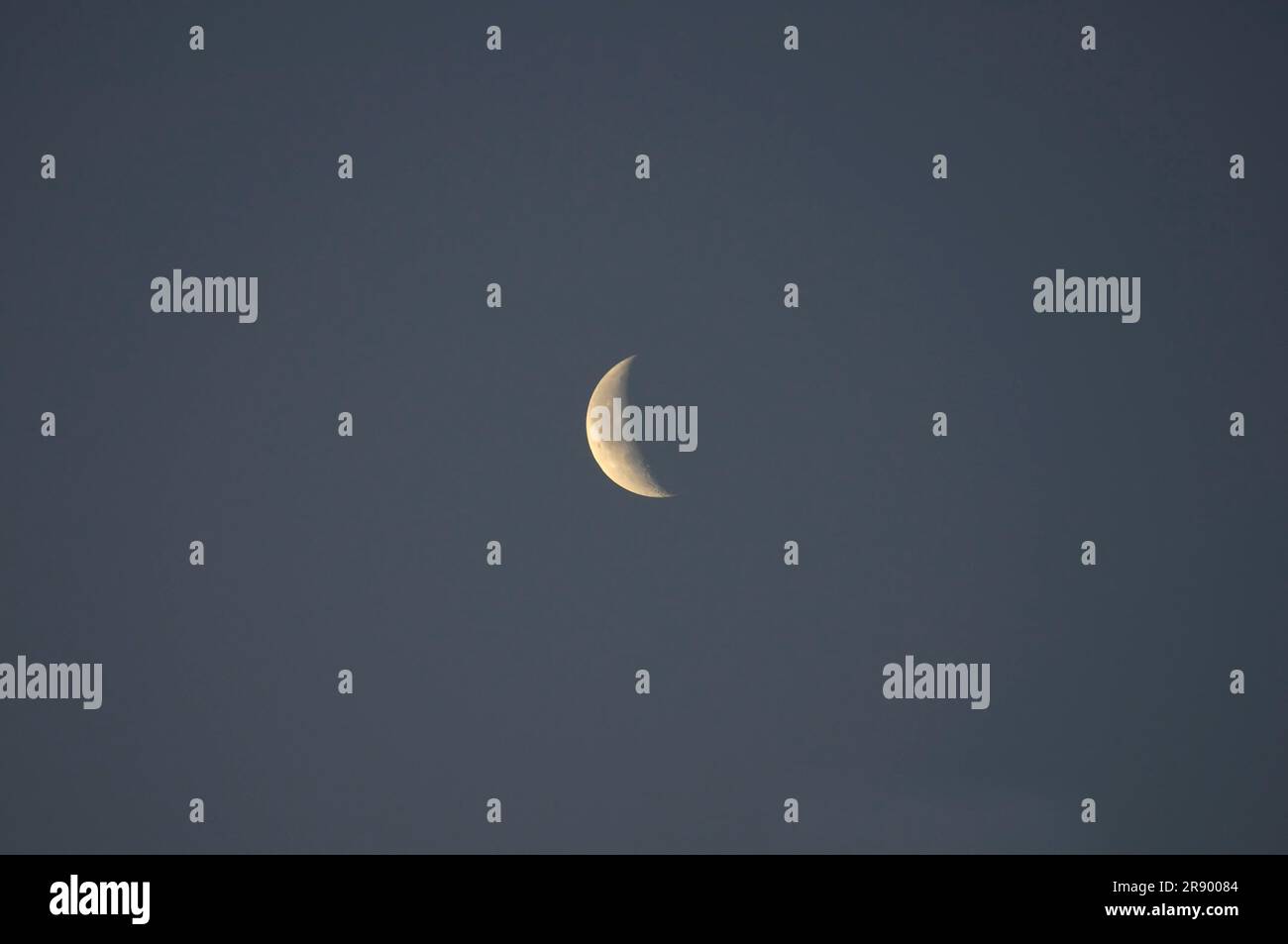 Moon waning crescent hi-res stock photography and images - Alamy