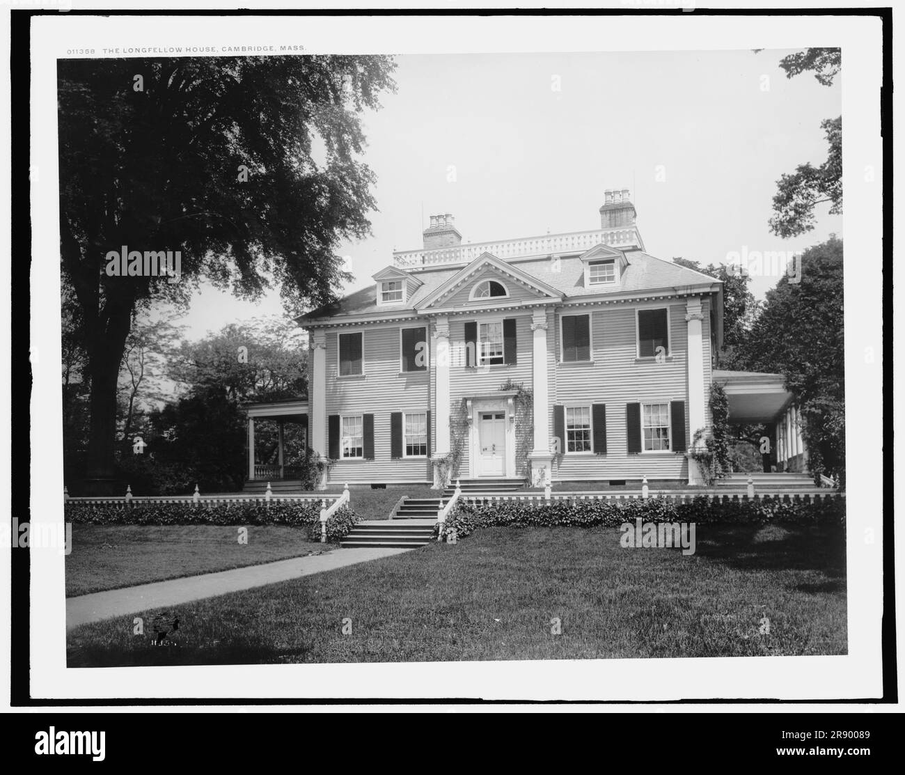 The Longfellow House, Cambridge, Mass., between 1890 and 1899 Stock ...