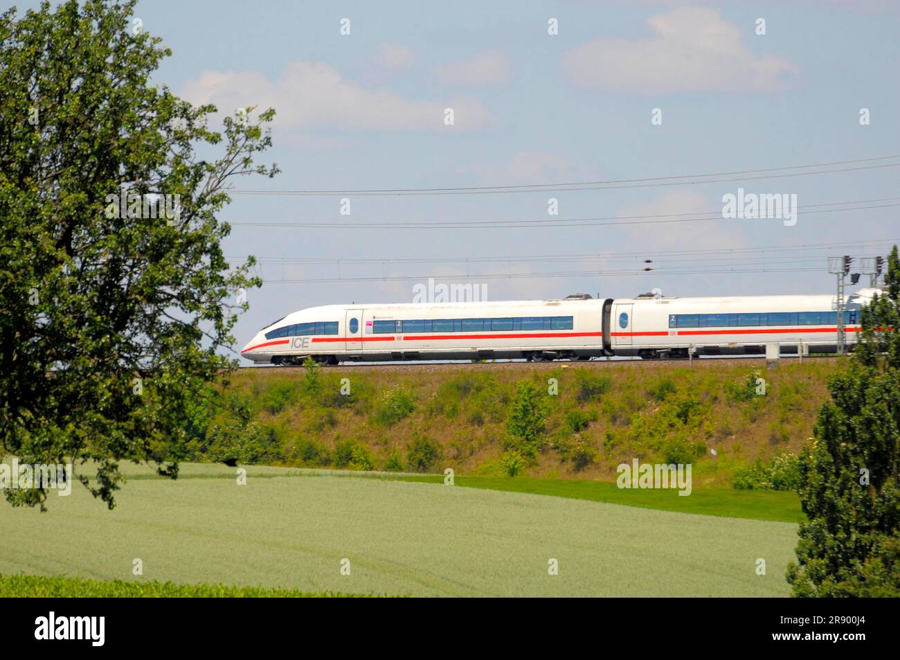 Ice railroad line hi-res stock photography and images - Alamy
