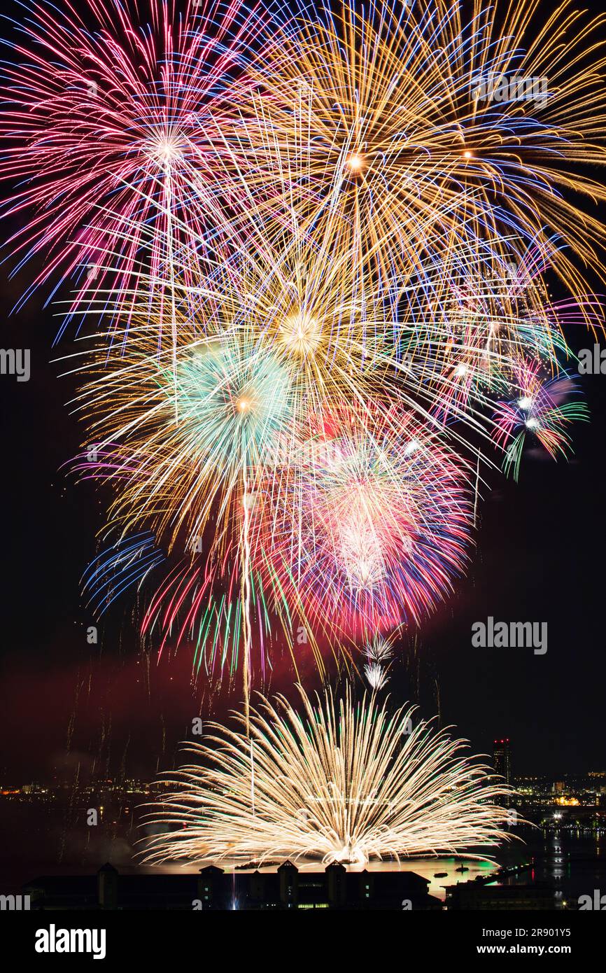 Lake Biwa Grand Fireworks Festival Stock Photo - Alamy