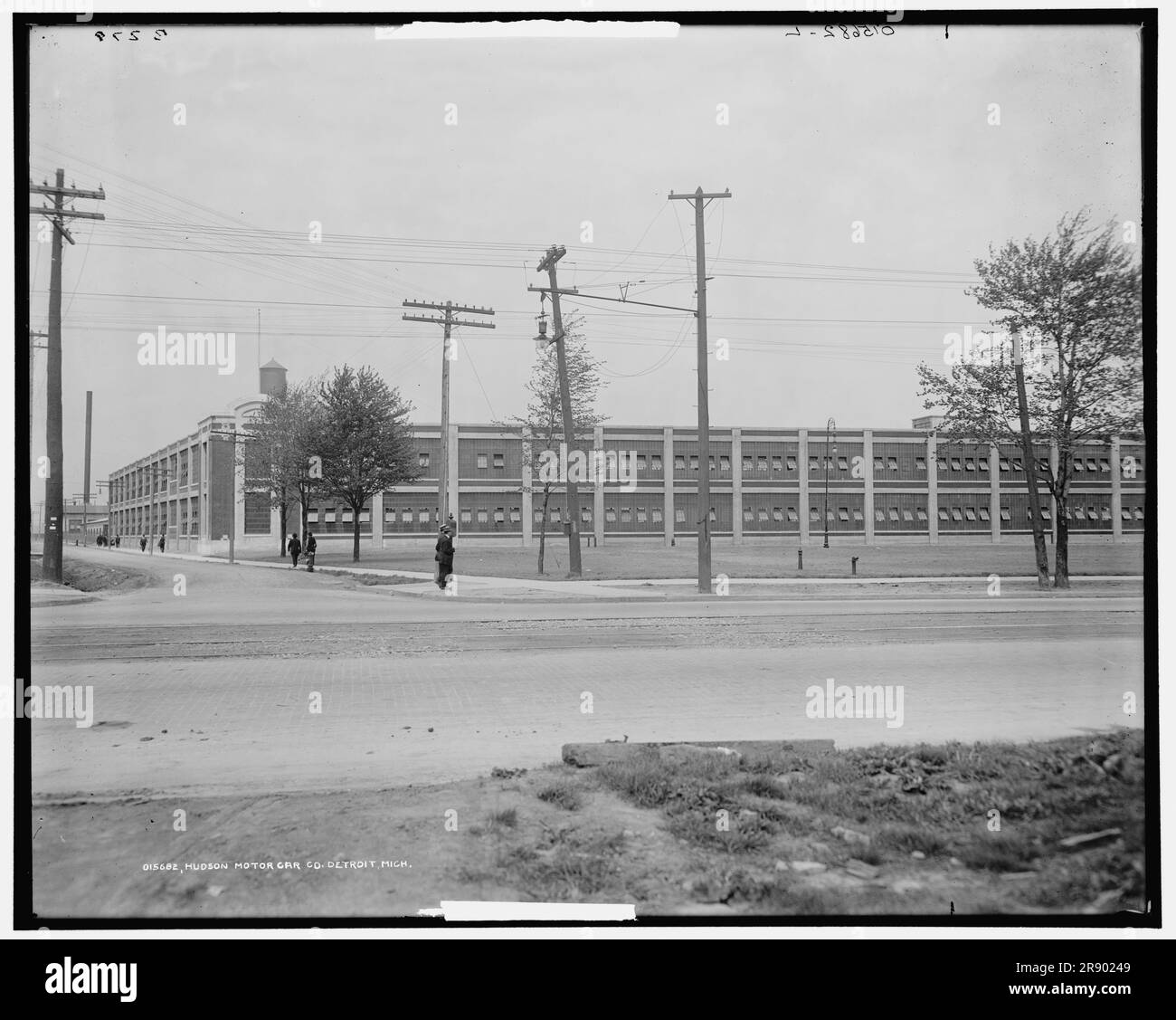 Hudson Motor Car Co., Detroit, Mich., between 1900 and 1915 Stock Photo ...