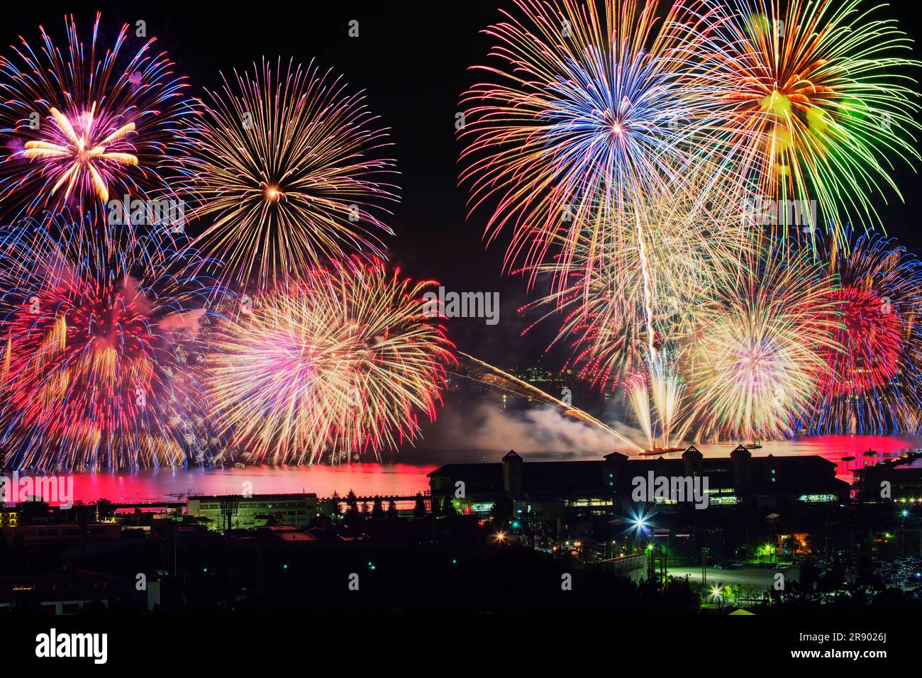 Lake Biwa Grand Fireworks Festival Stock Photo - Alamy
