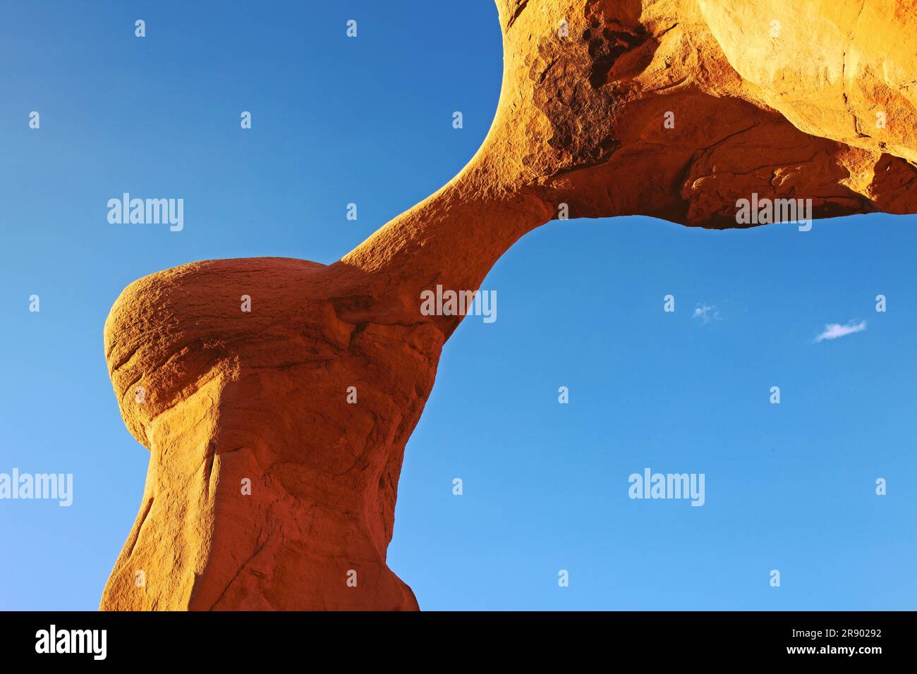 Metate Arch, Devils Garden, Hole-in-the-Rock Road, Grand Staircase ...