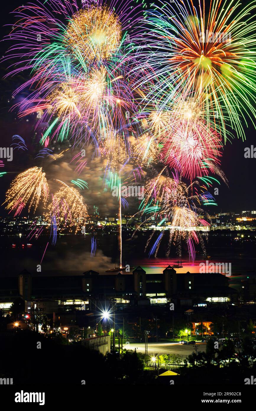 Lake Biwa Grand Fireworks Festival Stock Photo - Alamy