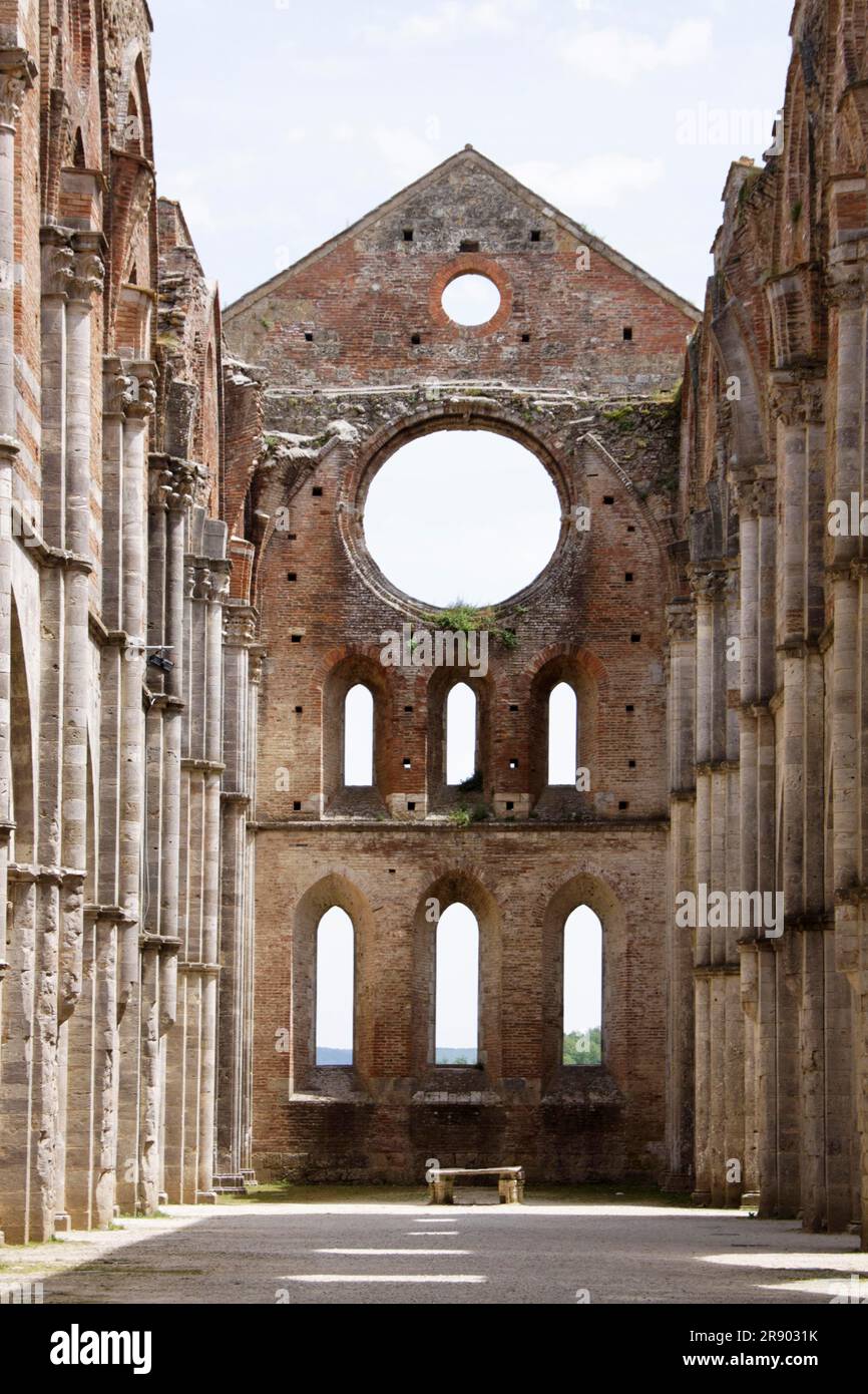 Interior view ruins san hi-res stock photography and images - Alamy