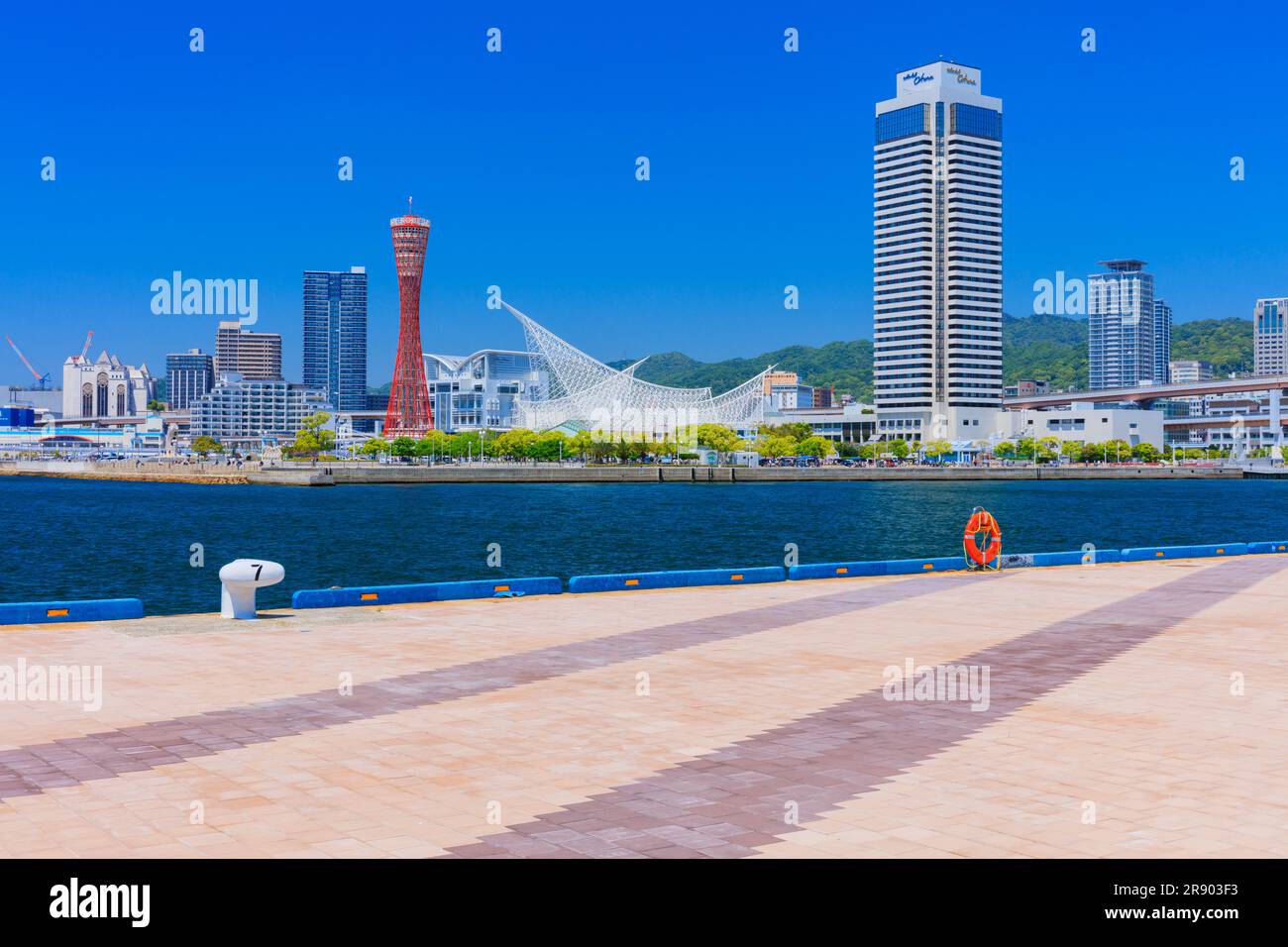 Kobe meriken building hi-res stock photography and images - Alamy