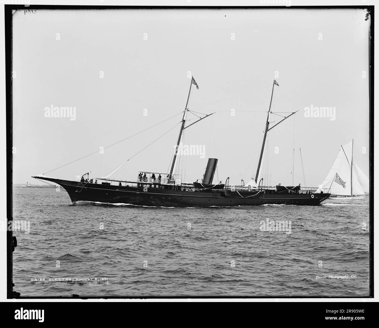 10 8 x Black and White Stock Photos & Images - Alamy