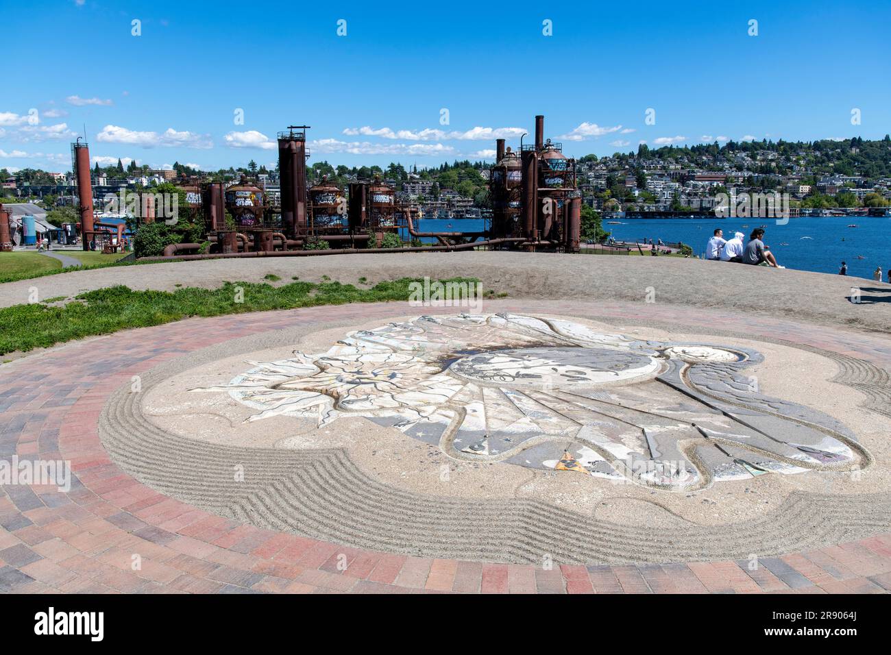 Seattle, WA, USA-July 2022; Panoramic view from Kite Hill with sundial ...
