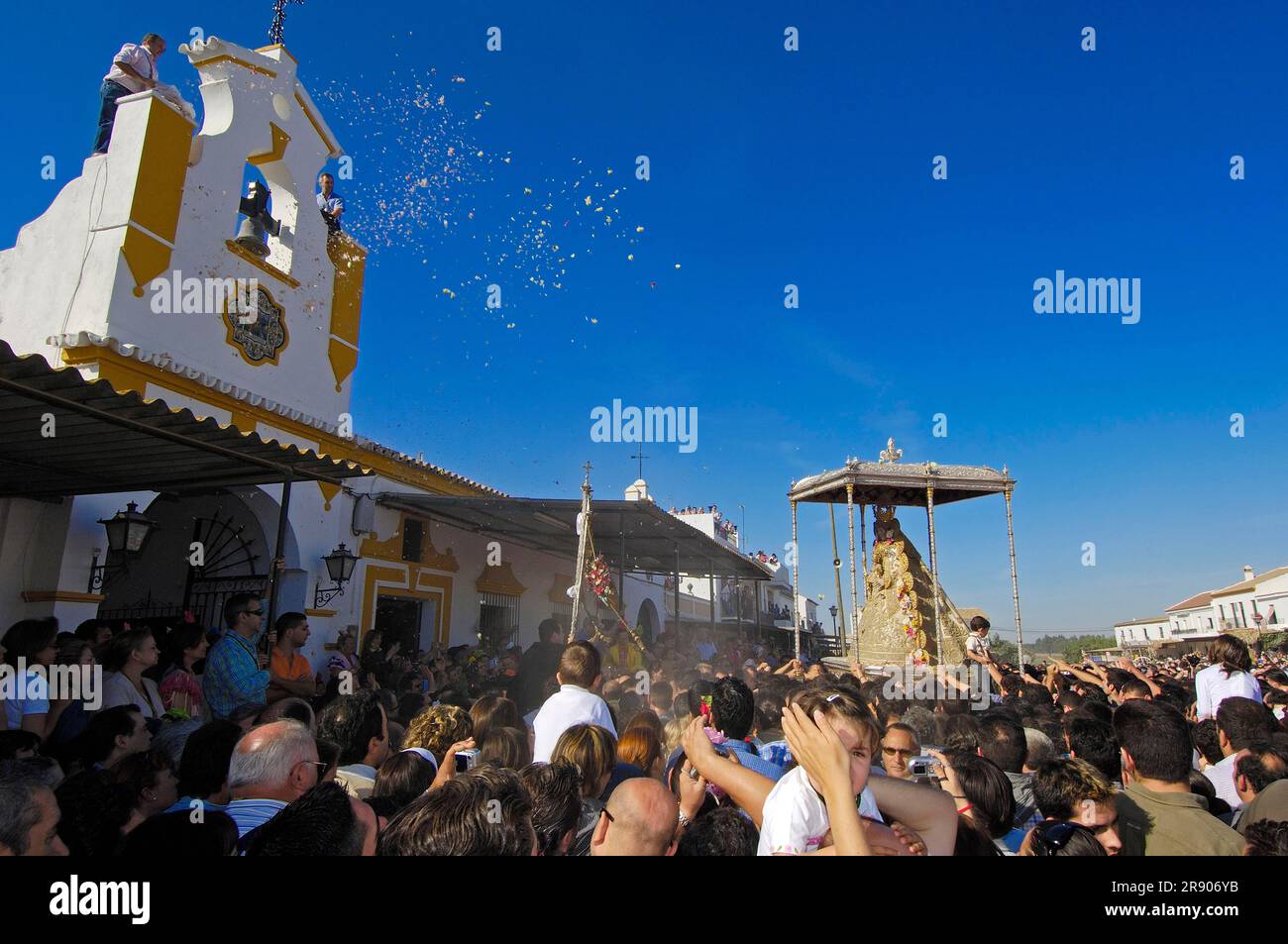 Blanca Paloma procession, veneration of the Blessed Virgin Mary ...