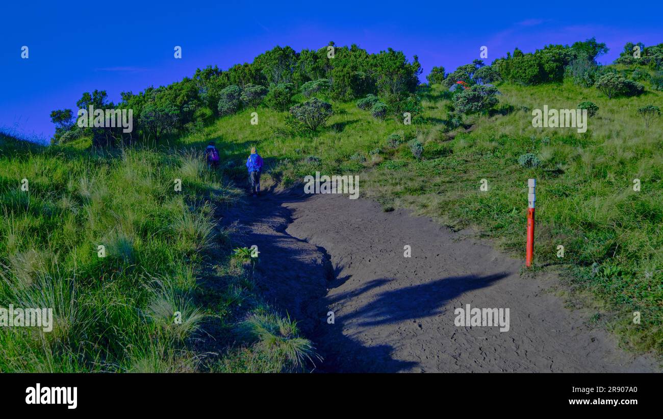 Atmospheric mountain hi-res stock photography and images - Alamy