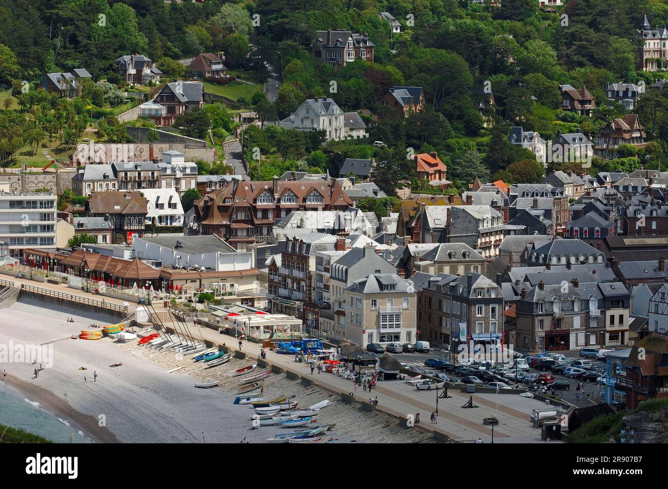 Etretat, Upper Normandy, Normandy, France Stock Photo - Alamy