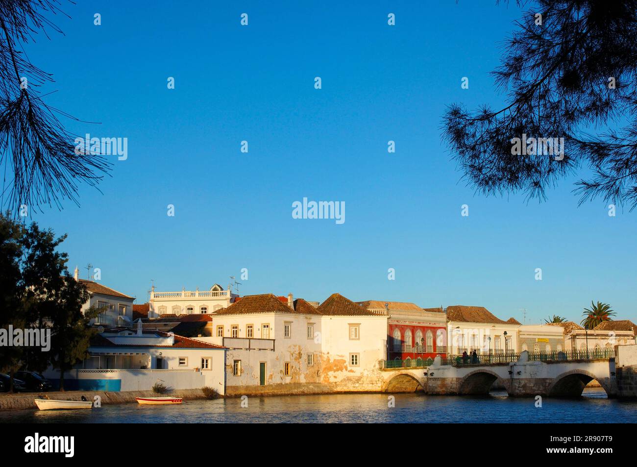 Tavira portugal bridge hi-res stock photography and images - Alamy