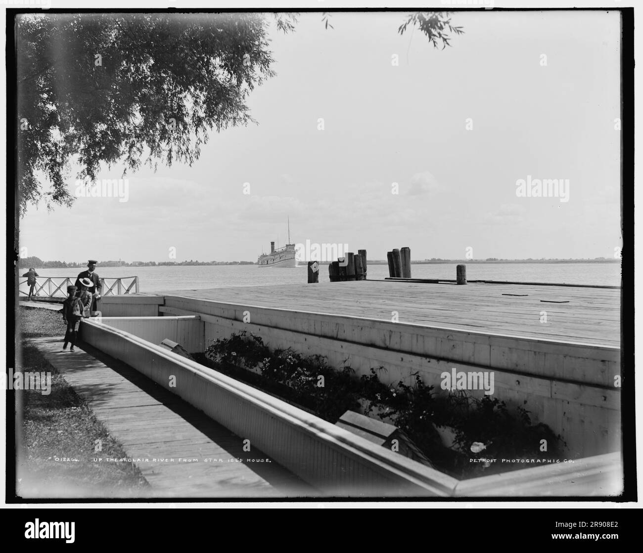 St. clair river michigan ships hi-res stock photography and images - Alamy