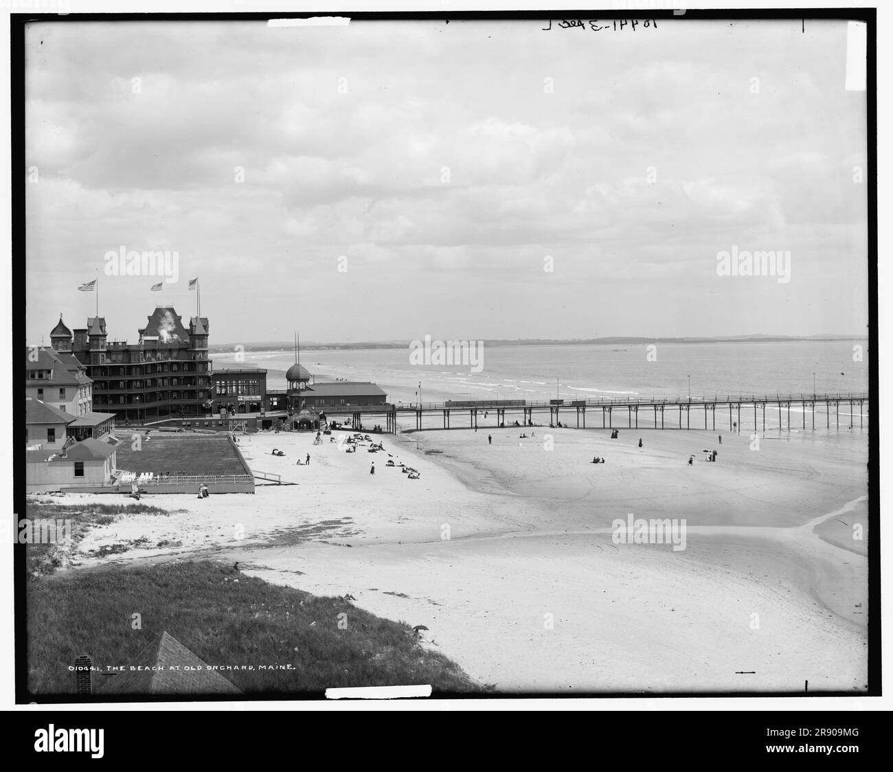 The Beach at Old Orchard, Maine, between 1890 and 1901 Stock Photo - Alamy