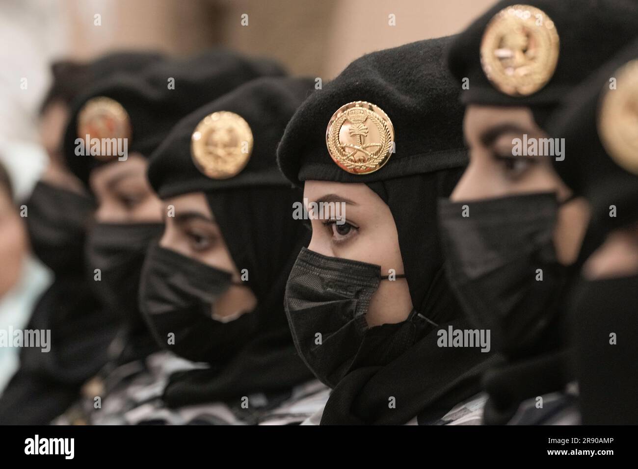 Saudi policewomen attend the Hajj security press conference at 911 ...