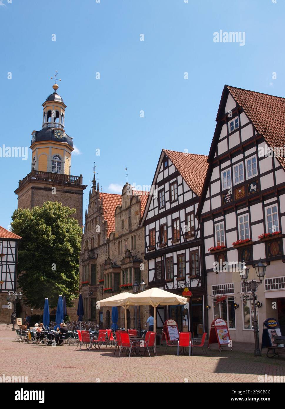 Market square with half-timbered houses in the Weser town of Rinteln ...