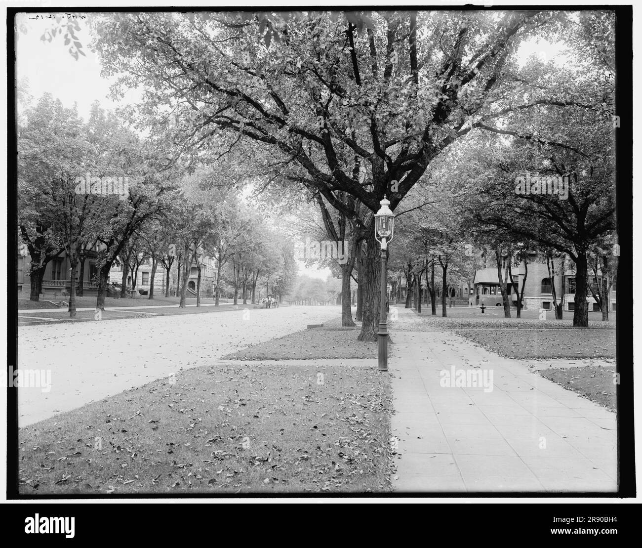Summit Ave., St. Paul, Minn., c1902 Stock Photo - Alamy