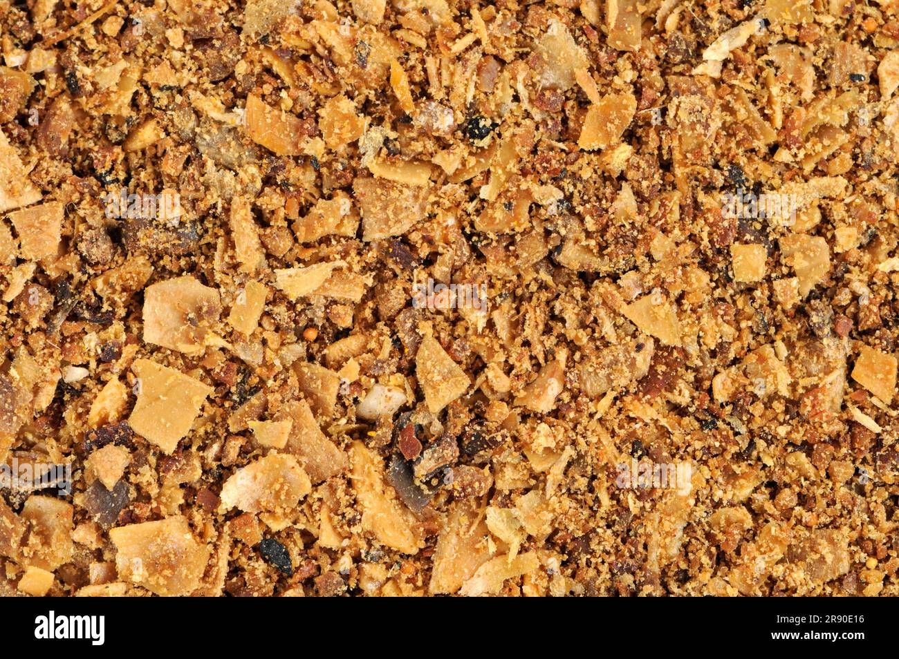 Cinnamon flower, coarsely ground (Cinnamomum Stock Photo - Alamy