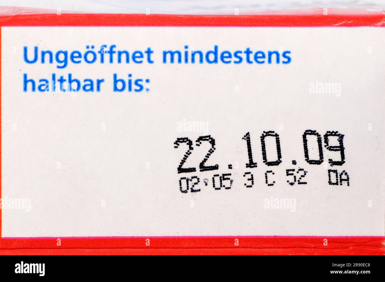 Expiry date on food packaging, packaging, unopened at least best before ...