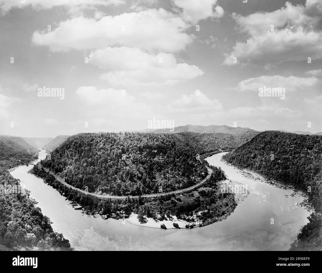 New River Canyon, W. Va. from Hawk's Nest, c.between 1910 and 1920 Stock Photo - Alamy