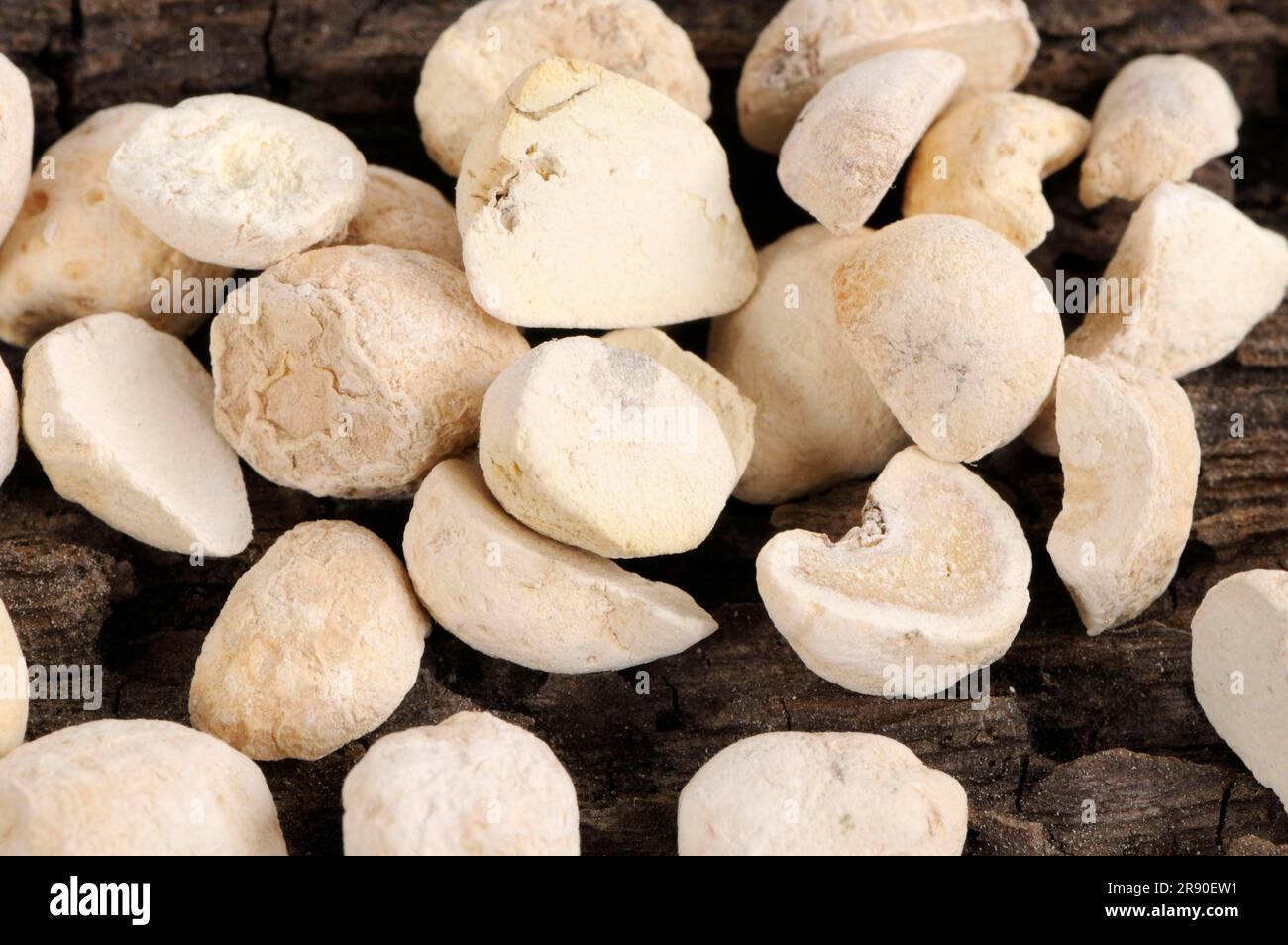 Pinelliae rhizoma hi-res stock photography and images - Alamy