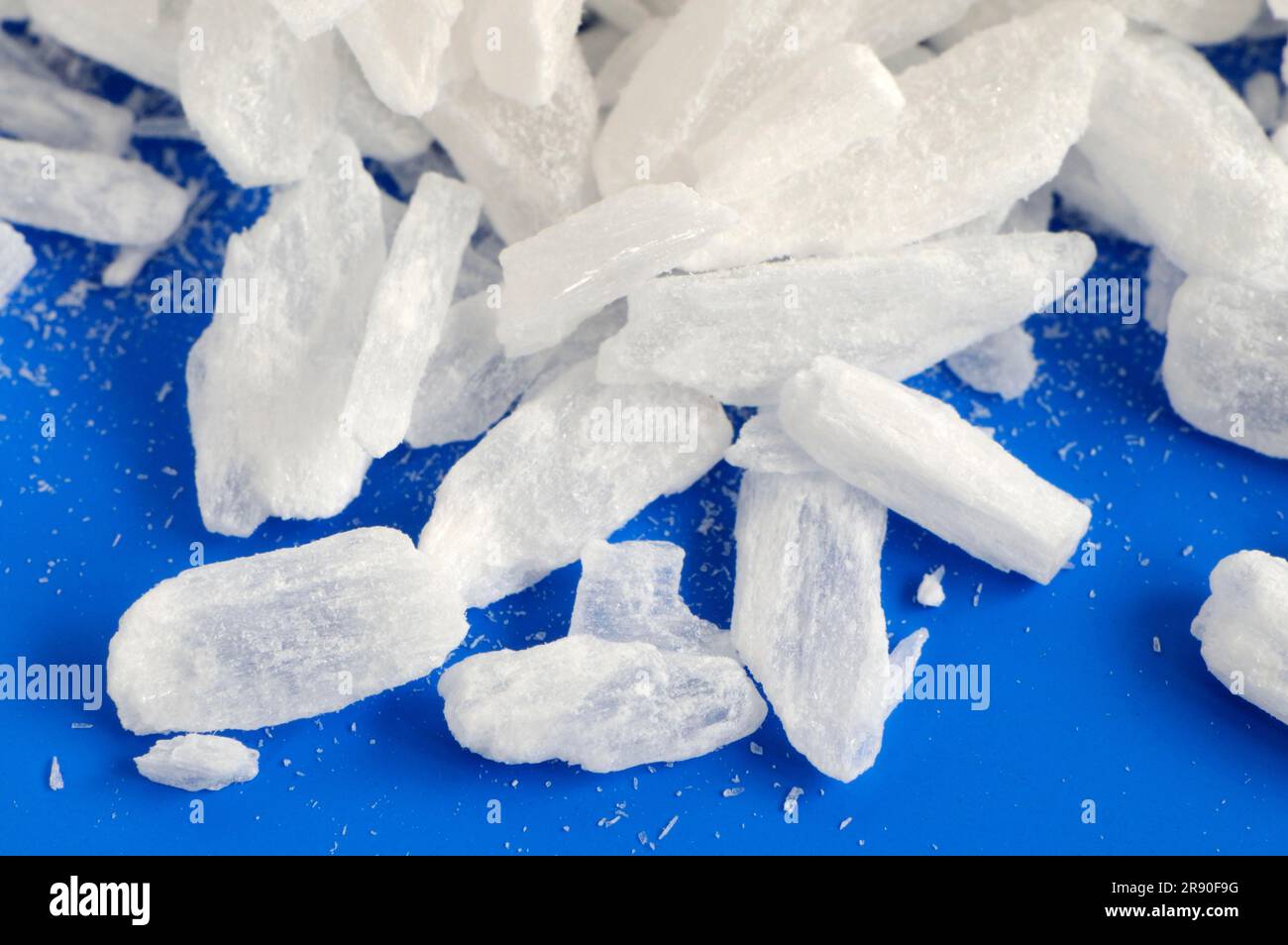 Mineral gypsum (Gypsum fibrosum), Shi Gao Stock Photo - Alamy