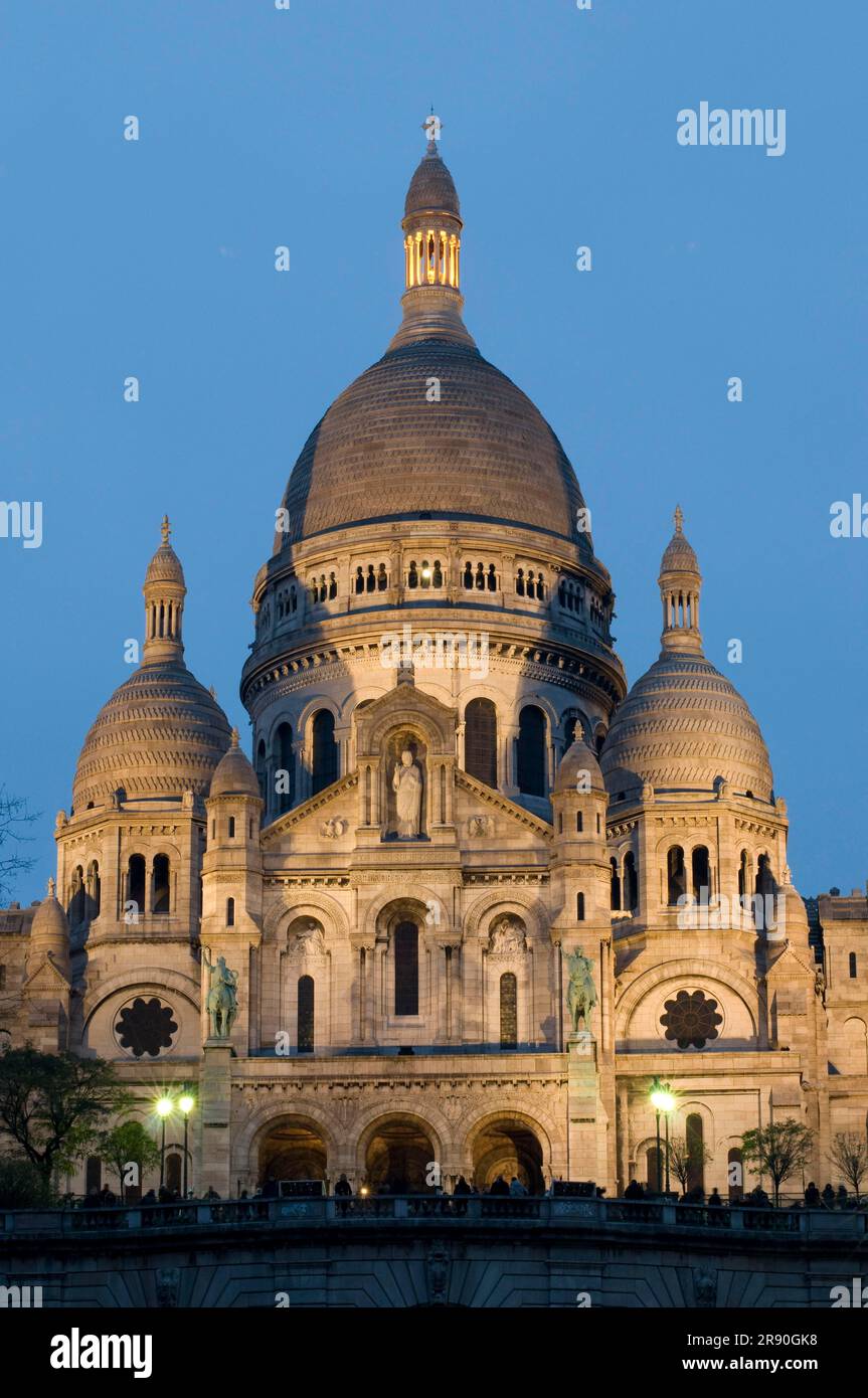 Sacre Coeur Church, 18th district, Montmartre, Paris, France Stock ...