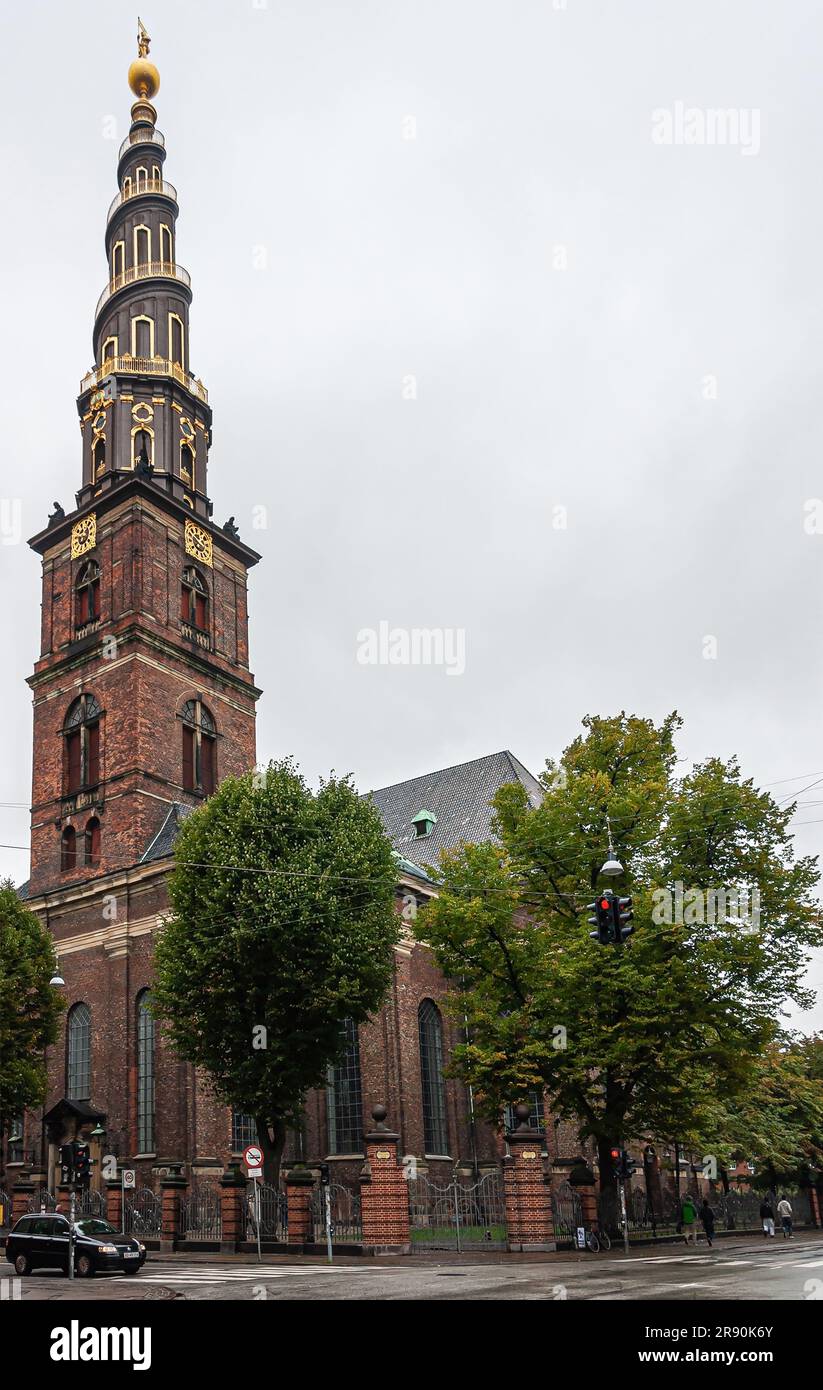 Spiral tower hi-res stock photography and images - Alamy