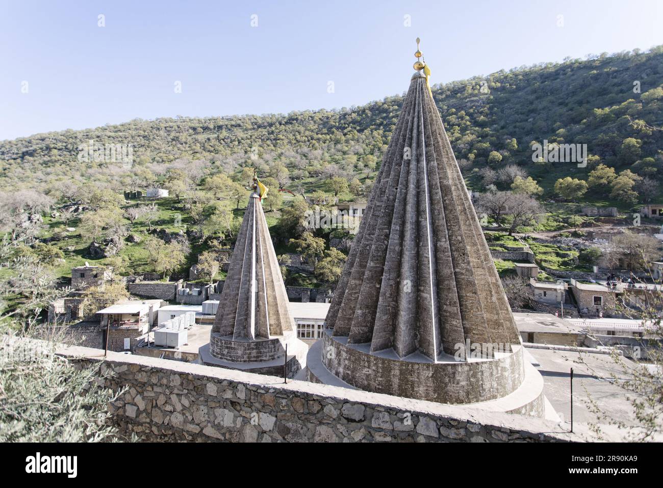 Gabriel Gauffre / Le Pictorium - Lalish - 30/3/2021 - Iraq - View of ...