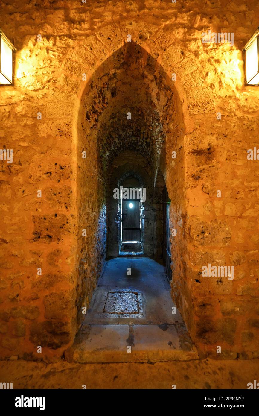 Narrow corridor in the Tour César ("Caesar tower") in Provins, a ...