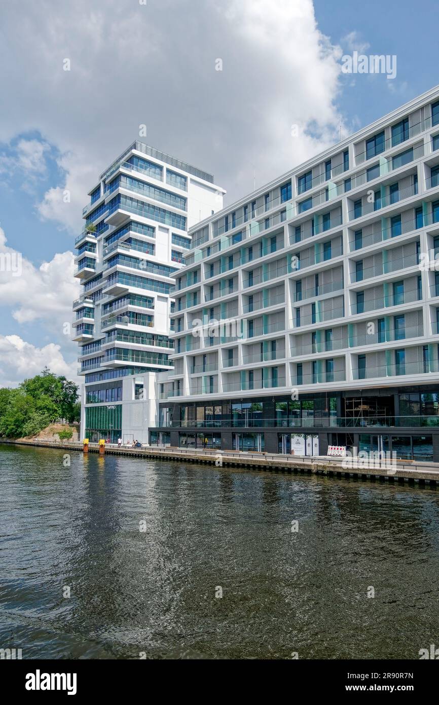 Neubauten Media Spree, Living Levels, Pier 61/63, Muehlenstrasse ...