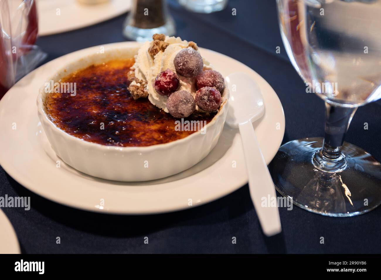 Overcooked creme brulé Stock Photo - Alamy