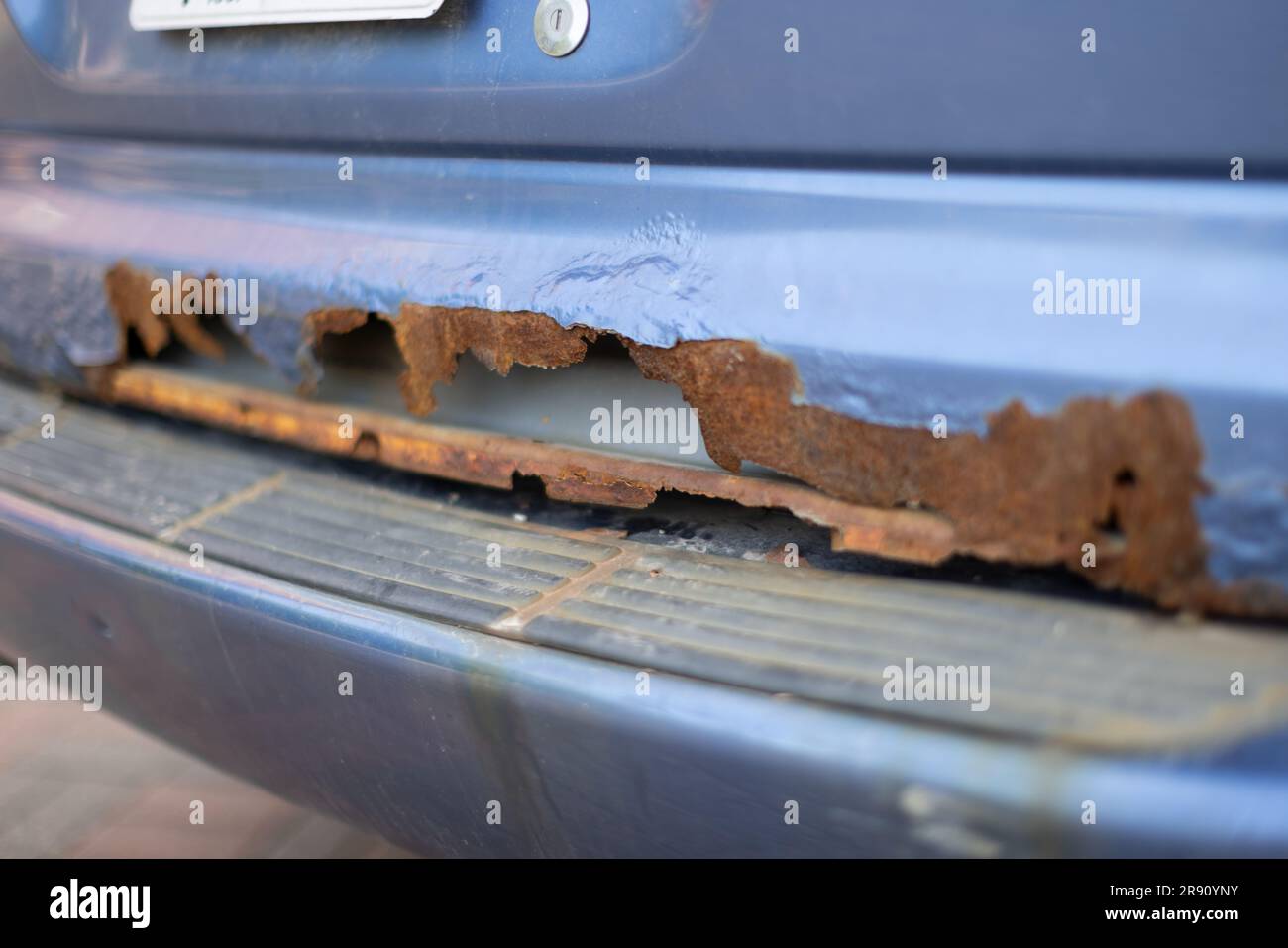 Rusty panel on vehicle Stock Photo - Alamy