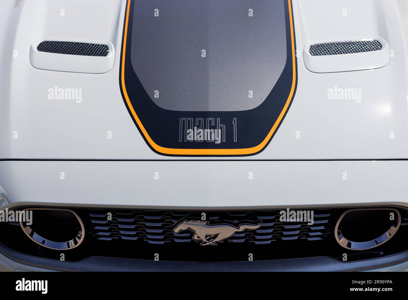 Gray mach 1 hi-res stock photography and images - Alamy