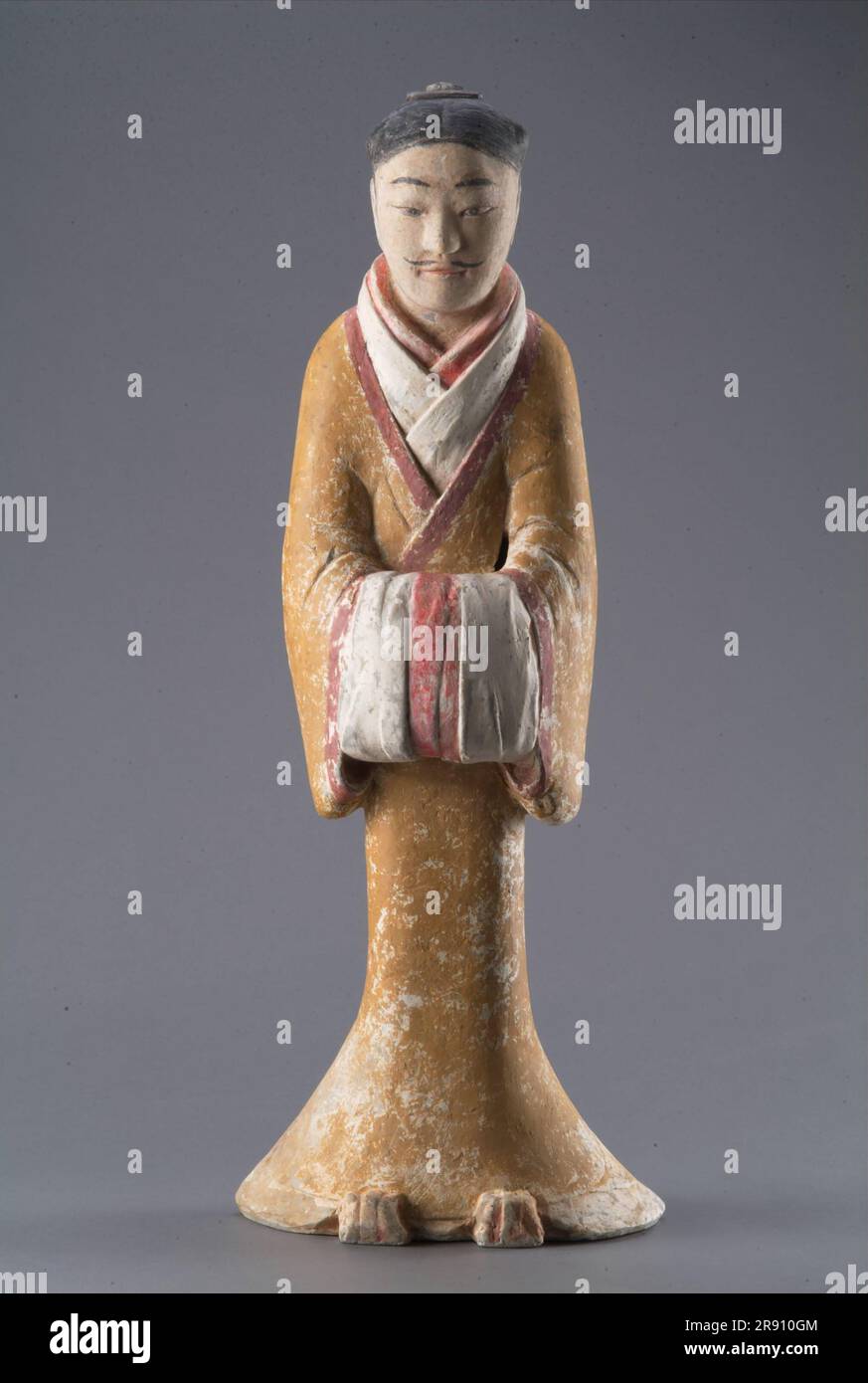 Terracotta figurine of a civil official, Han Dynasty, ca 160-130 BC ...