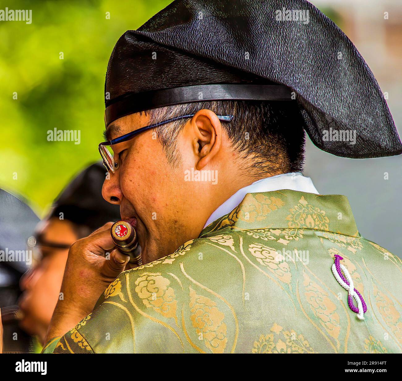 Shinto rites hi-res stock photography and images - Alamy