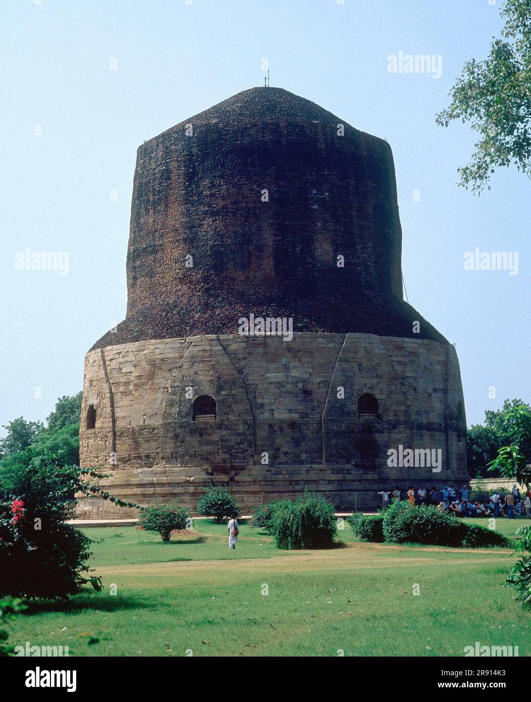 STUPA DE 1794-DEL PERIODO GUPTA-28,50 M. Author: ASOKA o ASHOKA ...