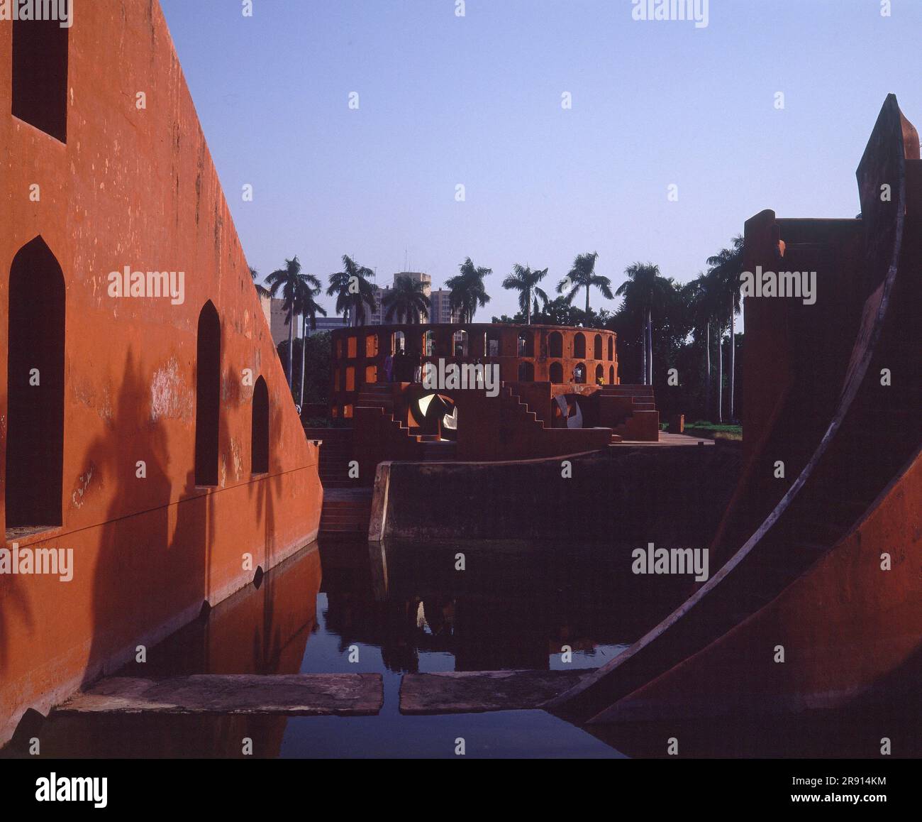 OBSERVATORIO ASTRONOMICO DE JANTAR MANTAR - S XVIII-ENTRE PARLAMENT ...