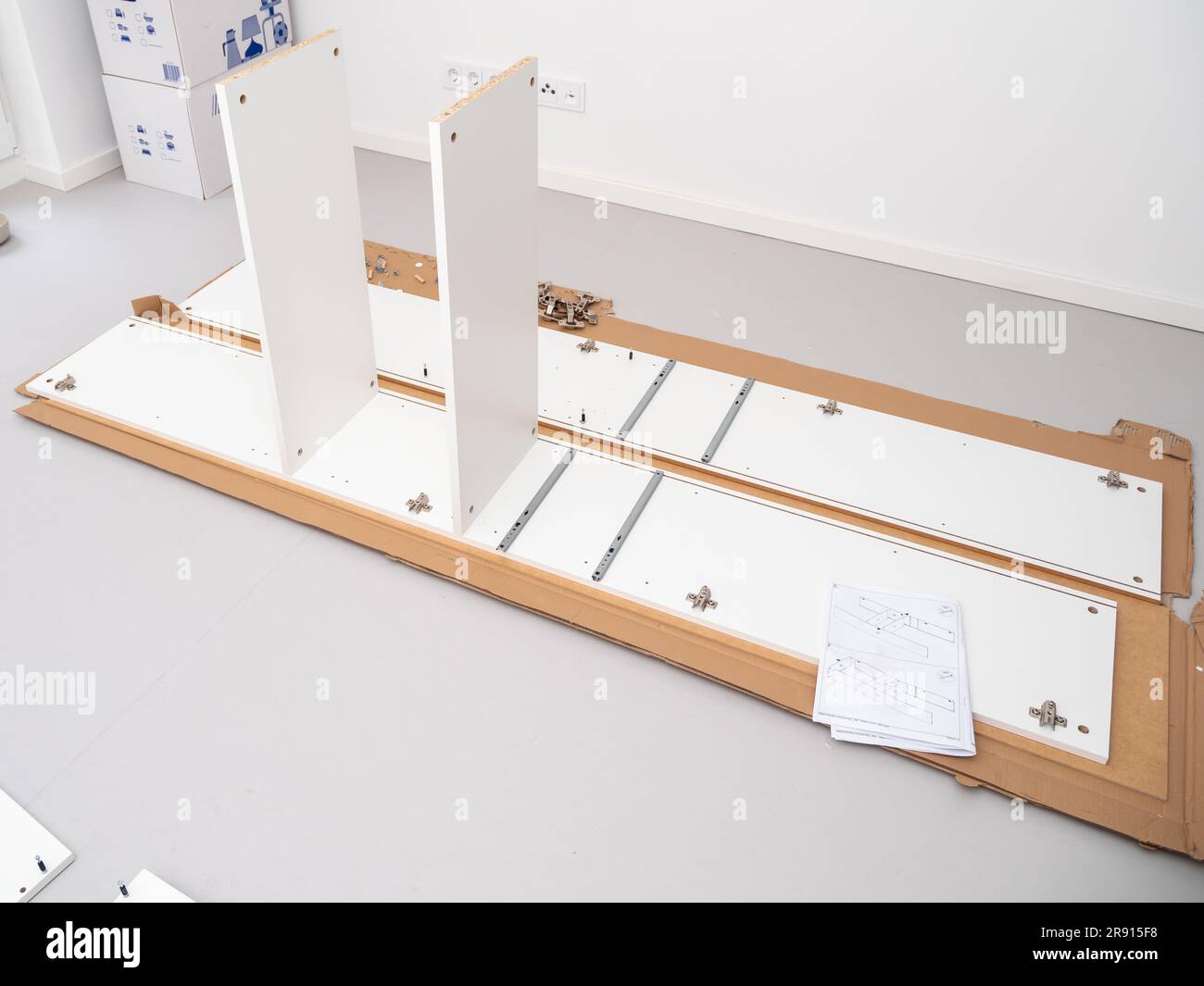 Assembly of furniture and tools for self-assembly of furniture on the ...