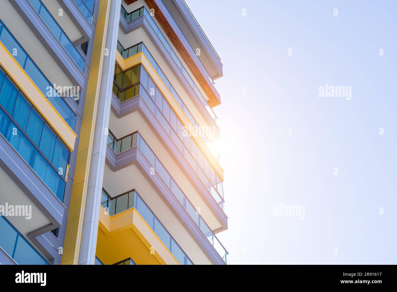 Fragment high rise apartment hi-res stock photography and images - Alamy