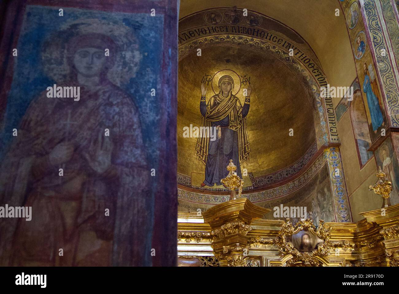 The virgin orans hi-res stock photography and images - Alamy