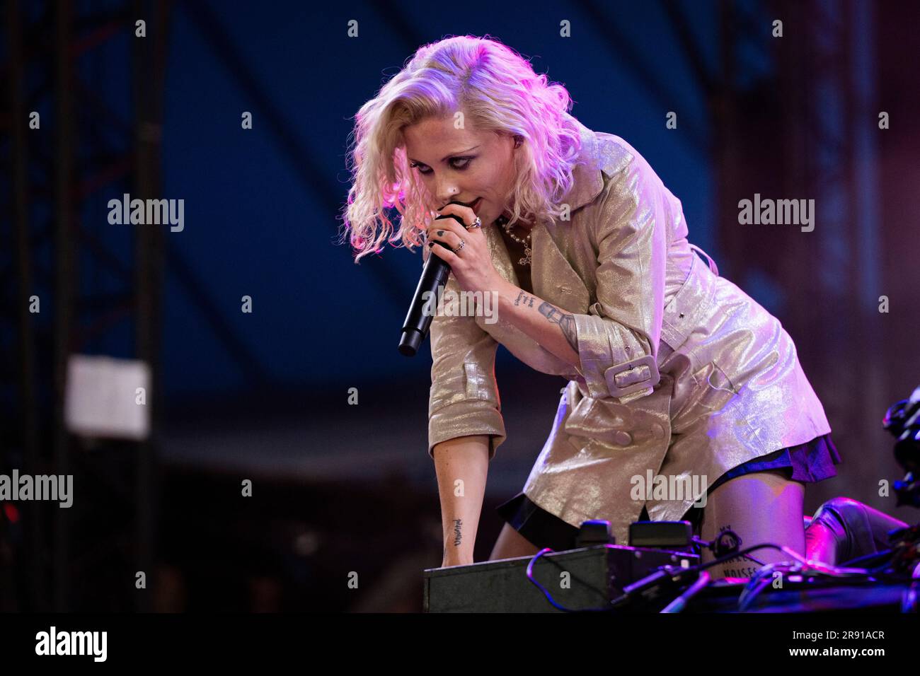 Heather Baron-Gracie of Pale Waves performs during the Glastonbury ...