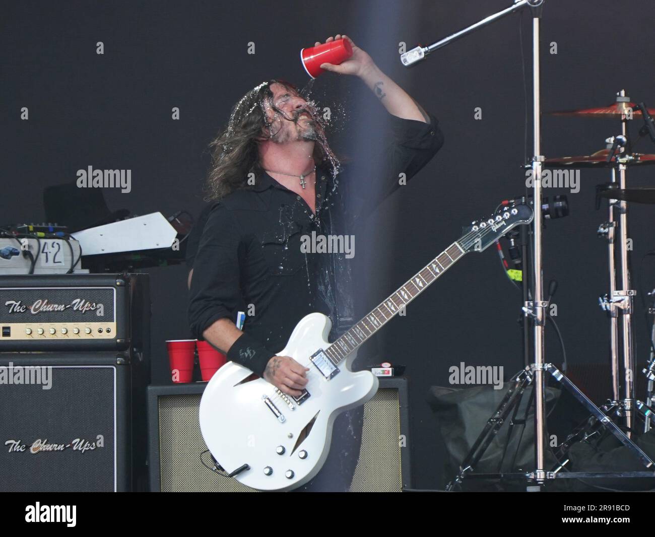 The Foo Fighters, performing under the name 'The ChurnUps', on the ...