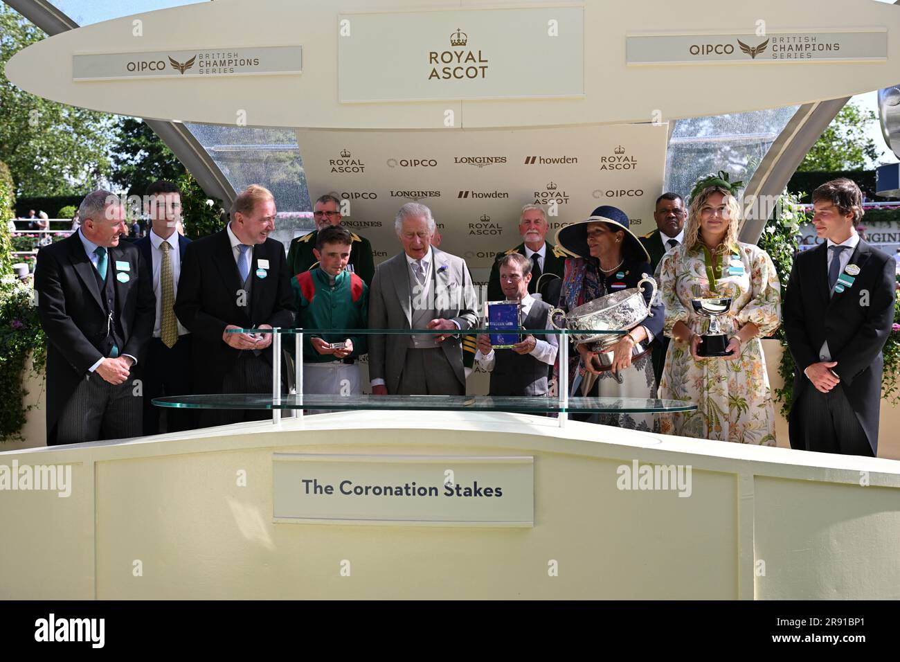 Sporting trophies ascot hi-res stock photography and images - Alamy
