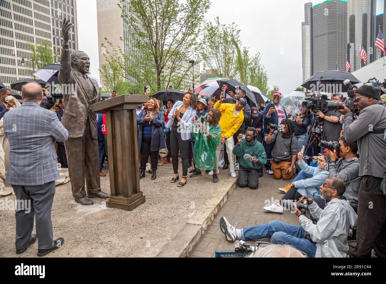 Detroit, Michigan, USA. 23rd June, 2023. A bronze statue of civil ...