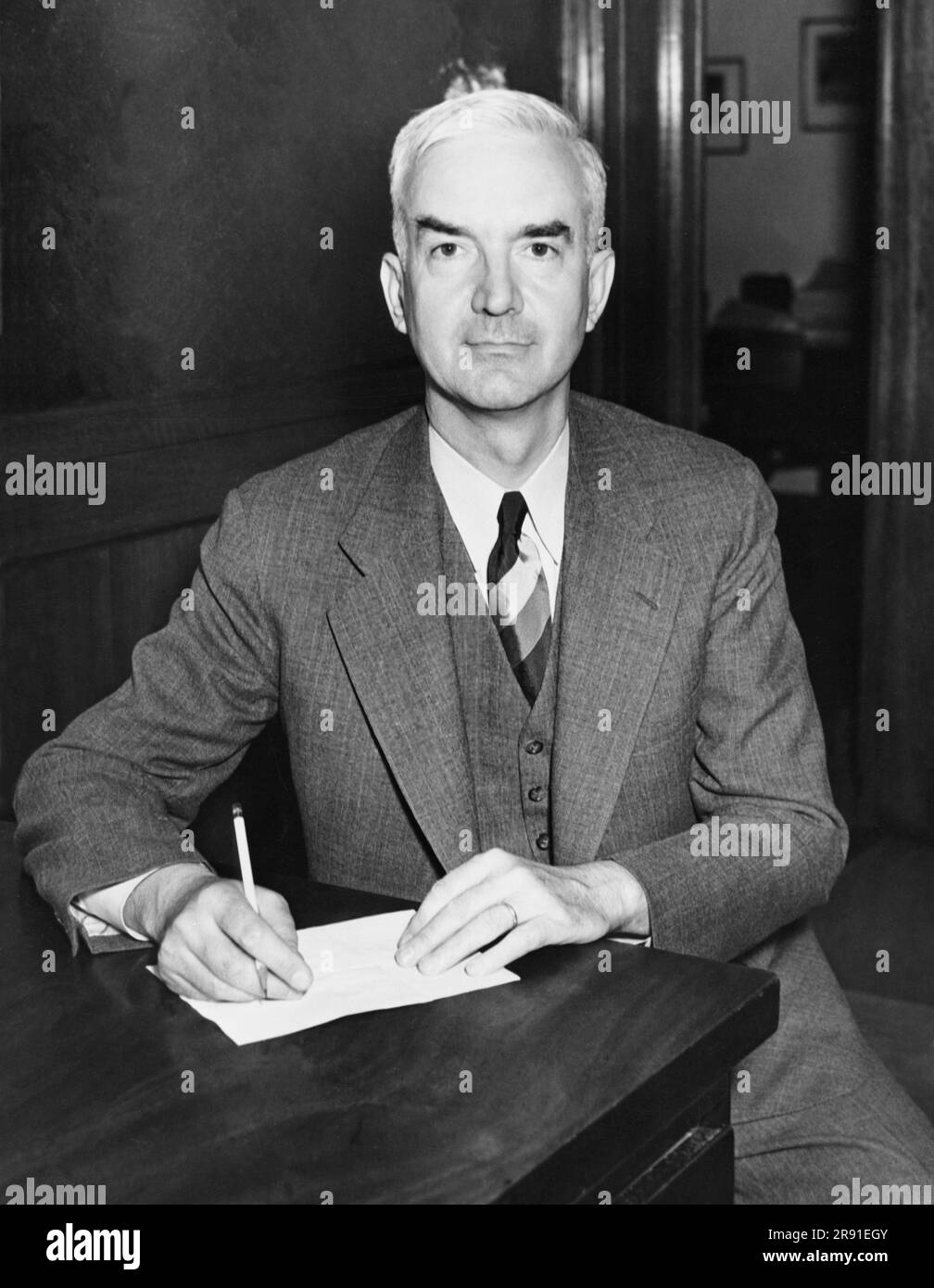 May 1938 Black and White Stock Photos & Images - Alamy