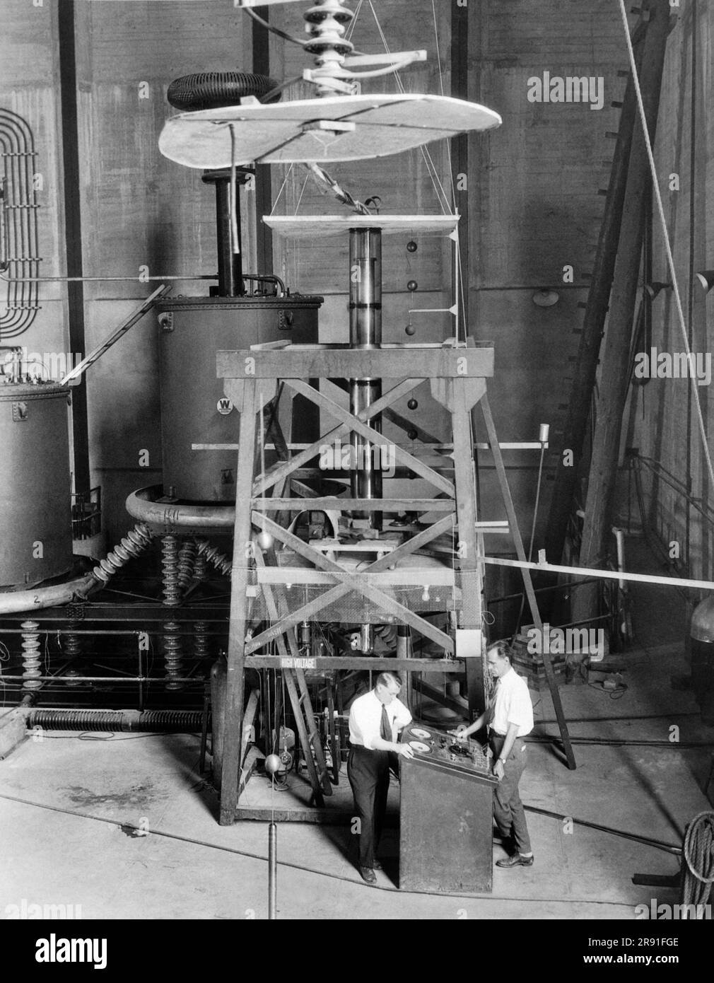 X ray machine control panel Black and White Stock Photos & Images - Alamy